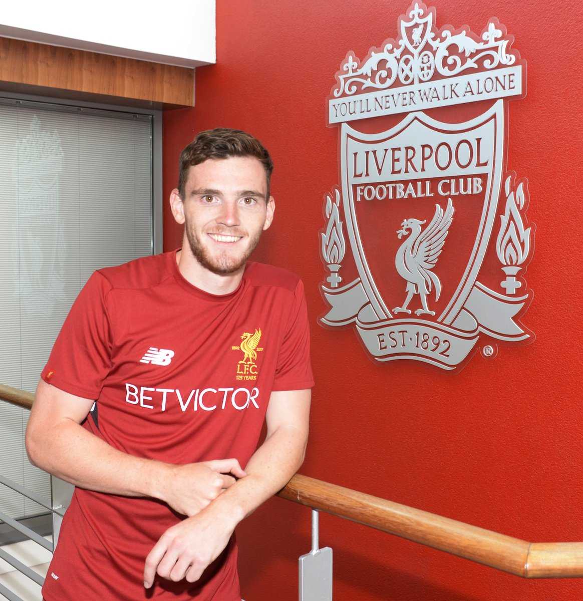 Ufficiale: Robertson è un nuovo giocatore del Liverpool | Alfredo Pedullà
