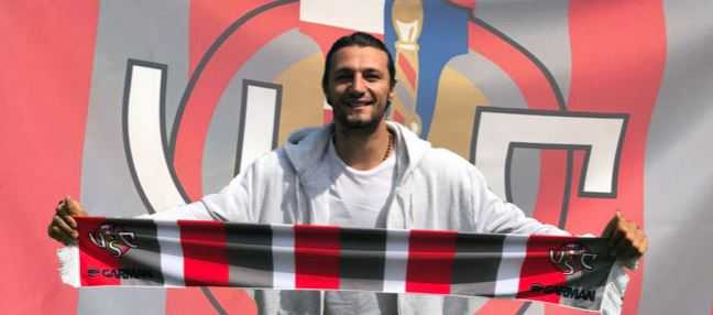 Vasile Mogos passa alla Cremonese: ora è anche ufficiale. Il comunicato Vasile Mogos passa alla Cremonese: ora è anche ufficiale. Il comunicato