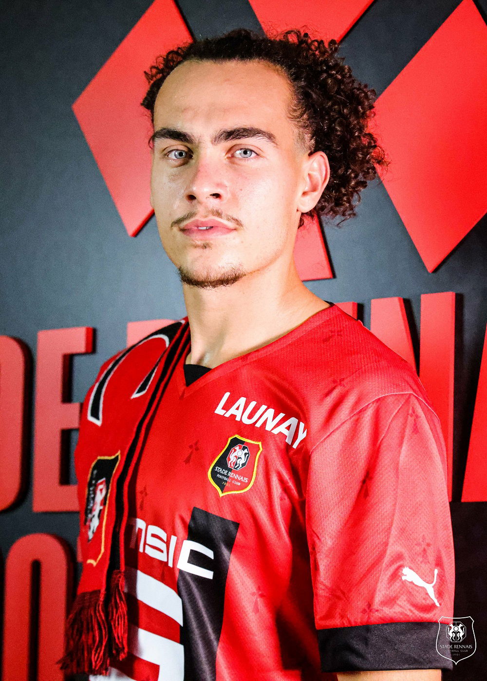 Theate: "Sono orgoglioso, è un onore essere qui. Darò tutto per il ...