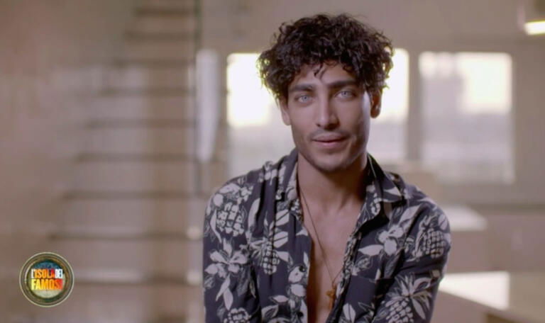 Akash Kumar in un'intervista del 2020: "Ho detto no all'Isola dei ...