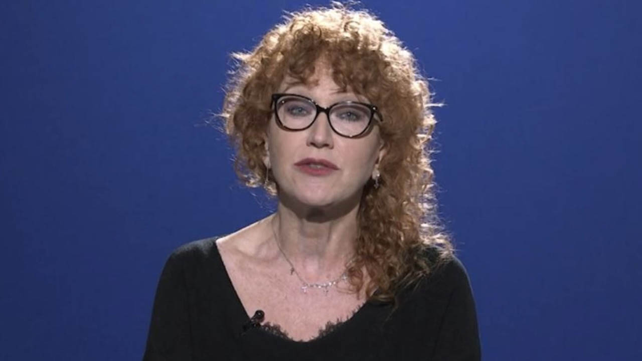Fiorella Mannoia svela il vero motivo per cui si è sposata in piena ... Fiorella Mannoia svela il vero motivo per cui si è sposata in piena ...