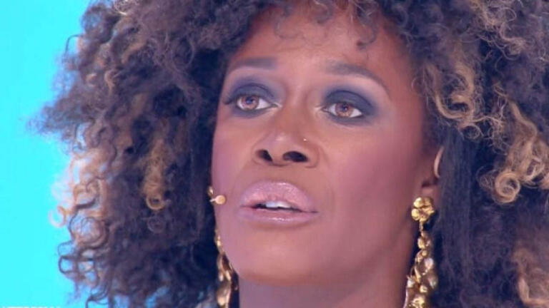 Sylvie Lubamba racconta alcuni aneddoti della vita in carcere con ...
