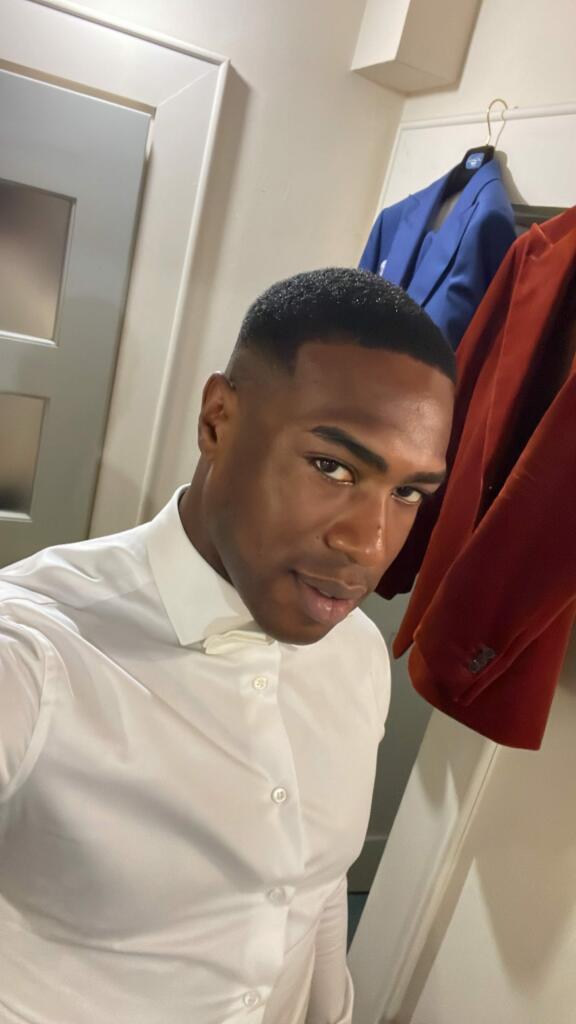 Alfred Ekhator di Temptation Island, su TikTok un video in cui si smaschera