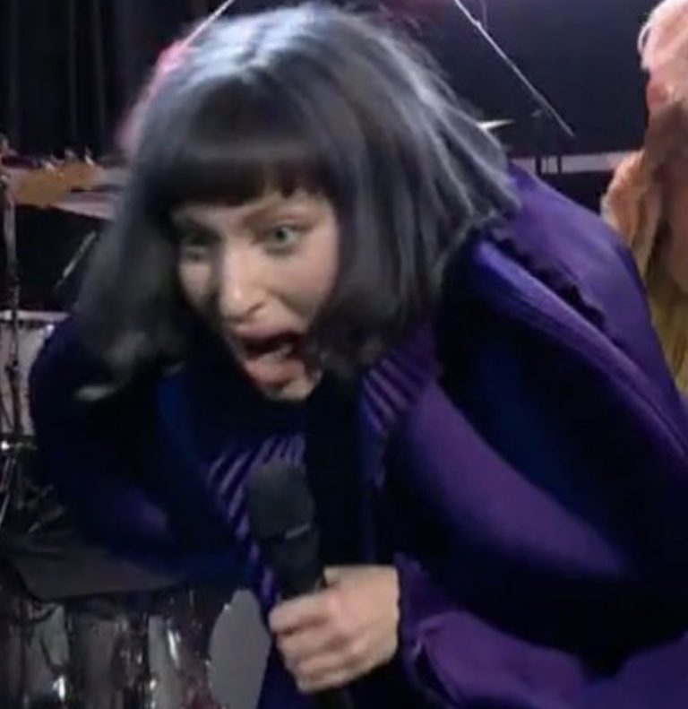 Saturday Night Live, Gaga si esibisce con Abracadabra e Killah