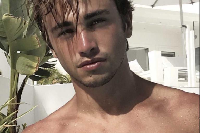 Riccardo Marcuzzo (quello vero) torna su Instagram, si spoglia e mostra ...