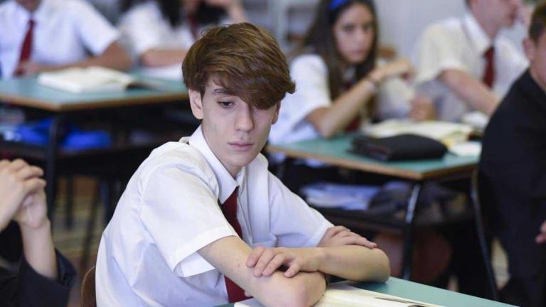 Mario Tricca torna in tv con un nuovo look dopo Il Collegio | Archivio ...