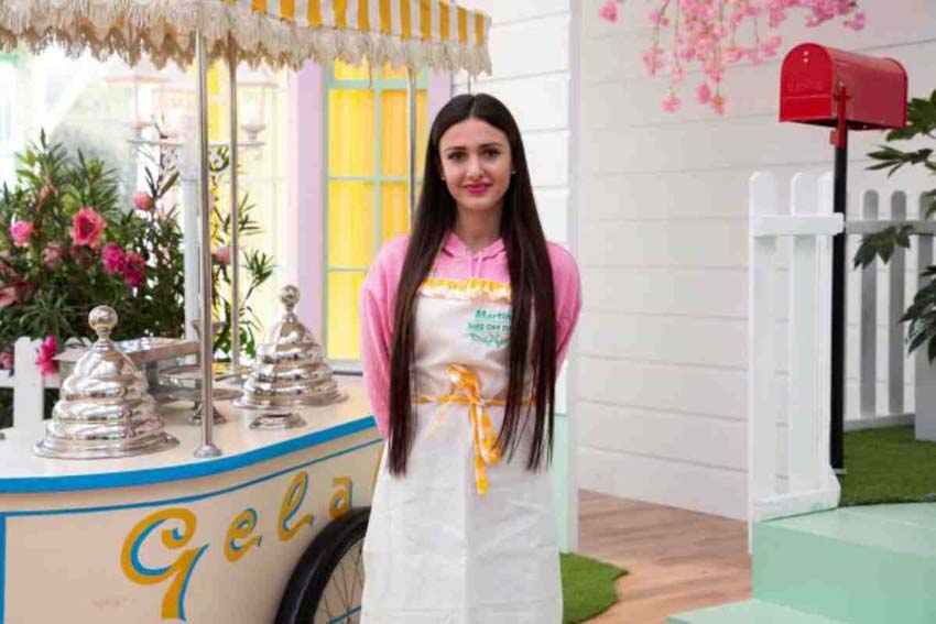 Martina Russo, Bake Off Italia 2019: chi è la sosia di Elettra Lamborghini