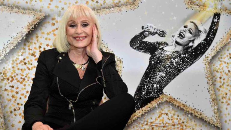 Techetechete’, immagini rare di Raffaella Carrà: lo speciale oggi 5 luglio Techetechete’, immagini rare di Raffaella Carrà: lo speciale oggi 5 luglio