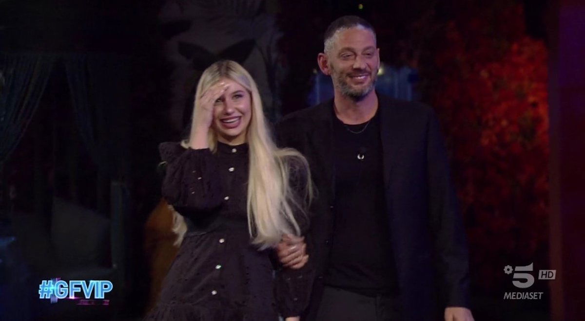 Micol e Tavassi “frenano” sul loro rapporto al GF Vip: le precisazioni