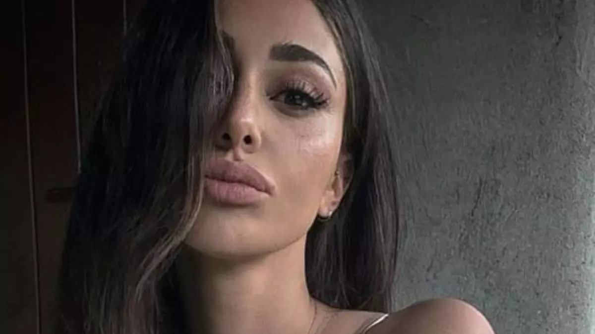 Belen Rodriguez e Angelo Galvano si sono lasciati: ora lei ha paura