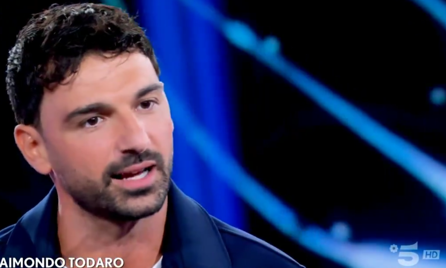 Raimondo Todaro sarà ad Amici 24? Il ballerino risponde e cita Maria