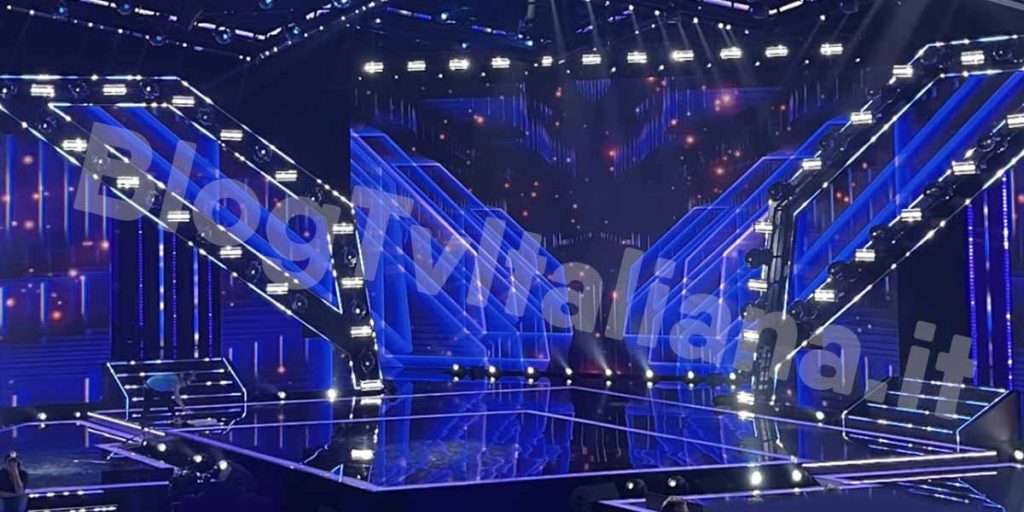 Like a Star: prime immagini dal MEGA STUDIO del talent di Amadeus ...