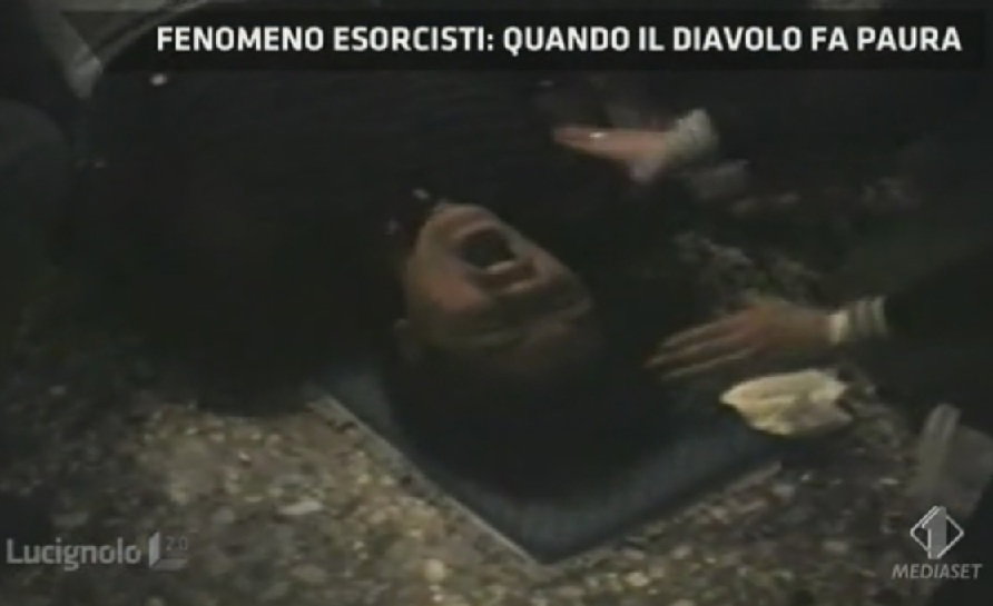 Lucignolo racconta come funziona un esorcismo | Giornalettismo