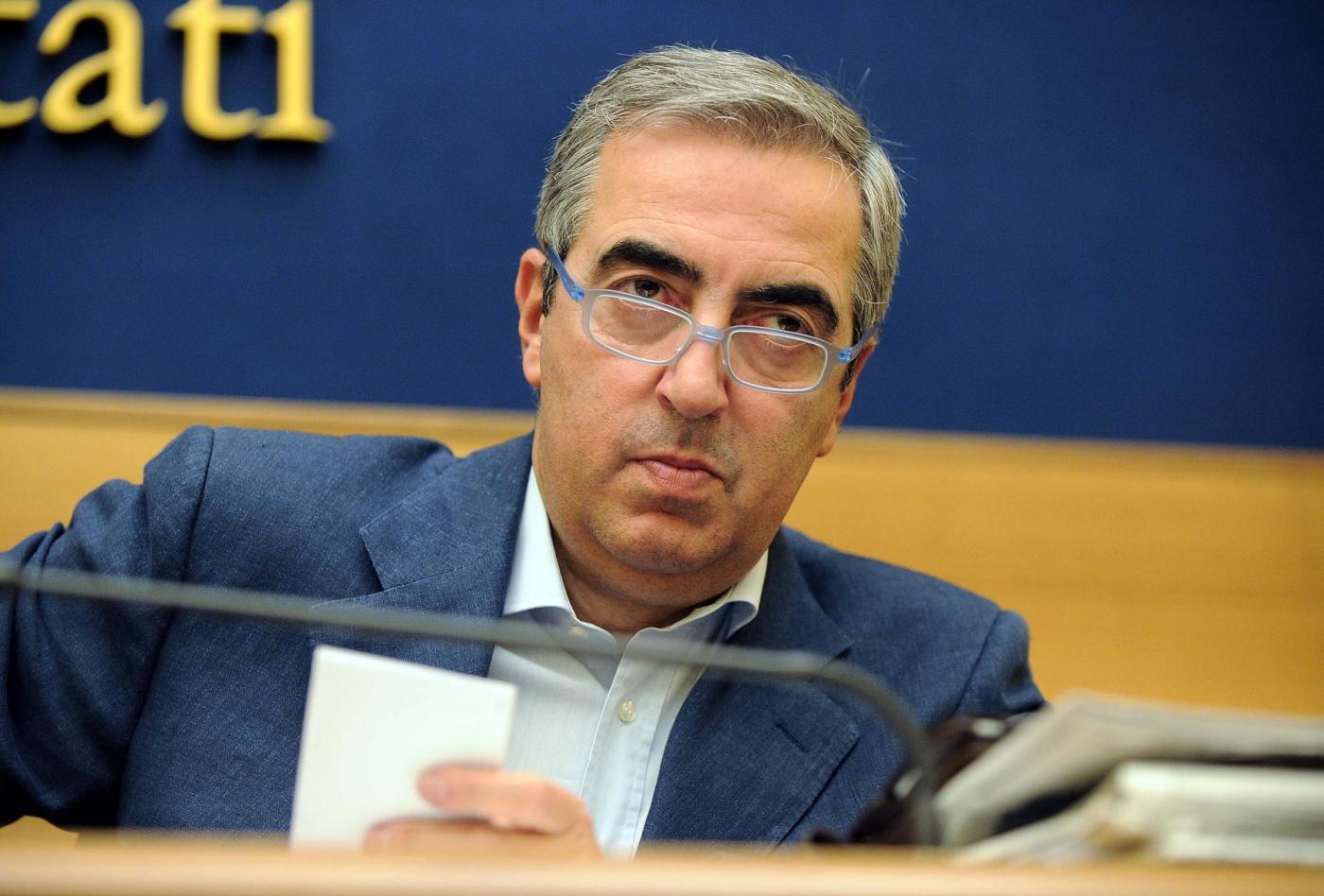 Gasparri furioso con Della Valle: «L’ho già querelato, mi ha minacciato ...