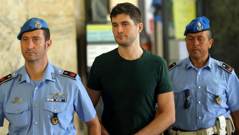 La sfida di Stefano Savi davanti alla coppia dell'acido ora a processo ...