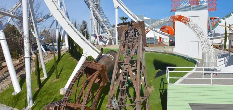 «Uccideremo tutti»: a Gardaland si teme l'attentato terroristico «Uccideremo tutti»: a Gardaland si teme l'attentato terroristico