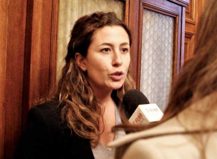 Linsulto Sessista Alla Consigliera Tutti Dicono No Alla Perizia