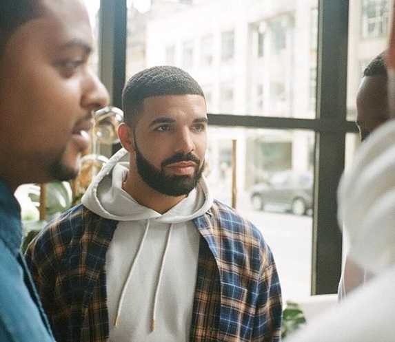 Drake padre: «Mio il figlio con Rosee Divine»