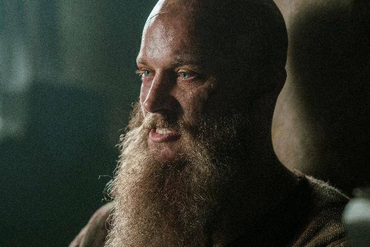 Vikings 4: Michael Hirst sulla shockante morte di Ragnar | Giornalettismo