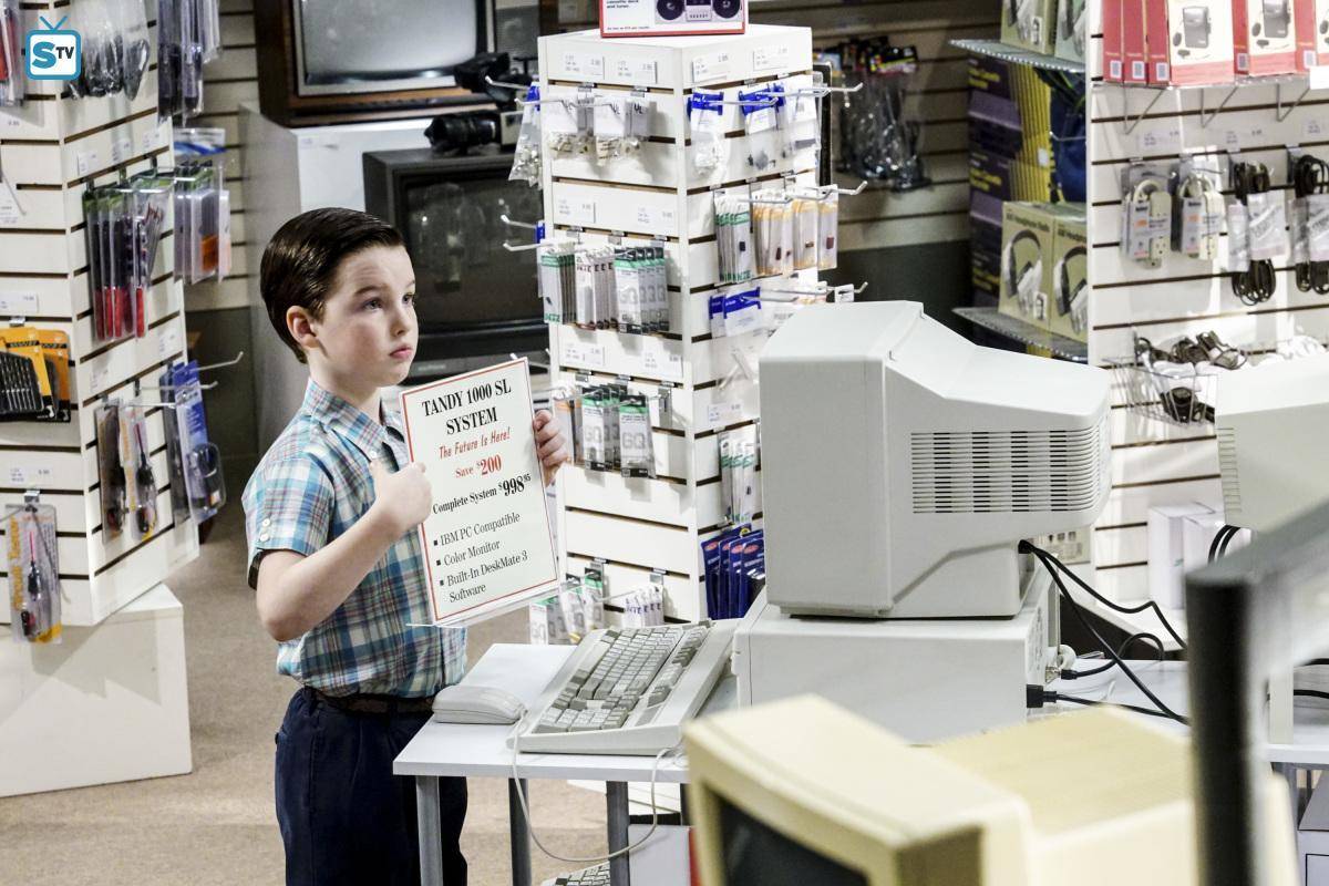 Young Sheldon: " A Computer, a Plastic Pony, and a Case of Beer"