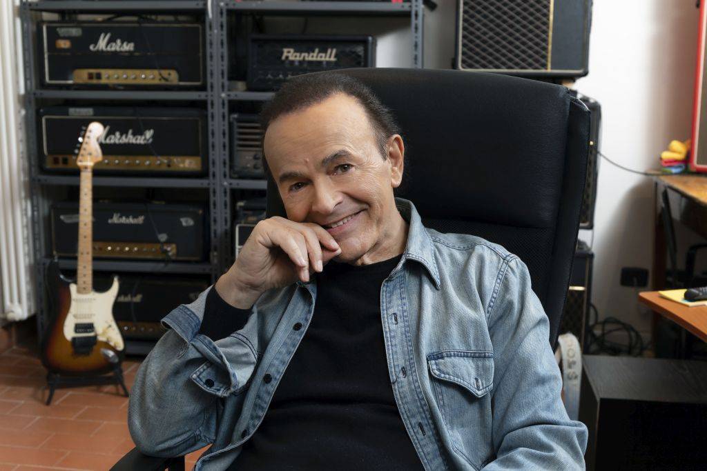 Dodi Battaglia: Venerdì esce il doppio album live, "Perle" | Giornalettismo