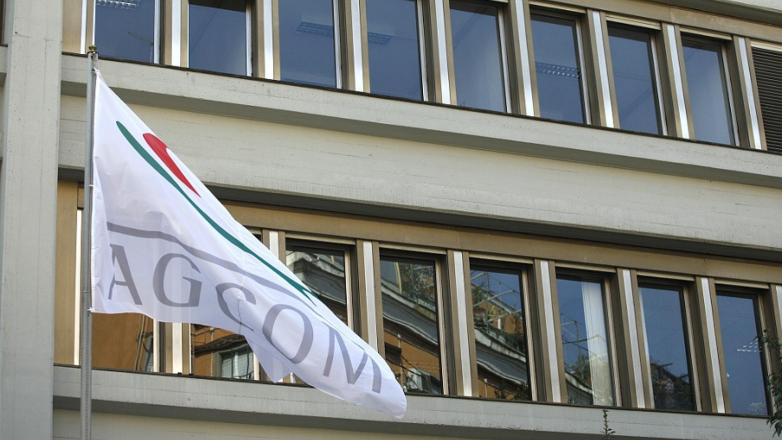 Linee guida influencer, l'Agcom approva il testo | Giornalettismo