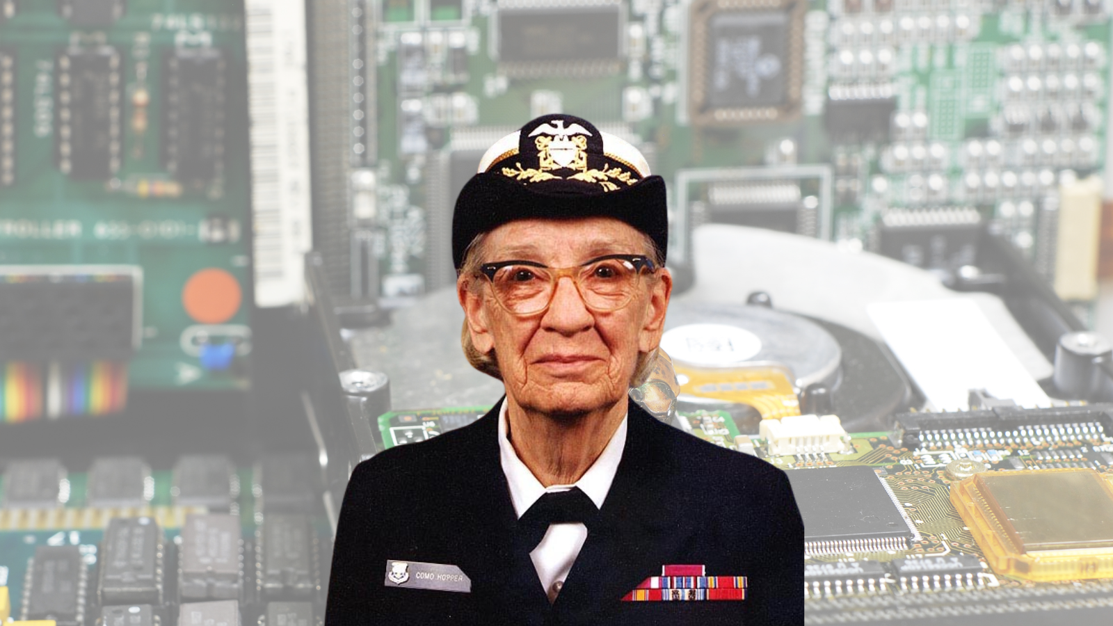Grace Hopper, l’inventrice del termine “Bug” (e non solo) | Giornalettismo