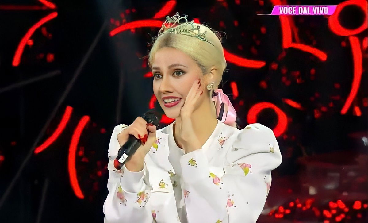 Tale e Quale Show 12, prima puntata: vince Antonino Spadaccino Tale e Quale Show 12, prima puntata: vince Antonino Spadaccino