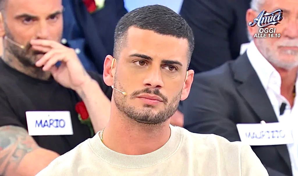 Uomini e Donne, l’ex tronista Alessio Pecorelli avvistato con la ...