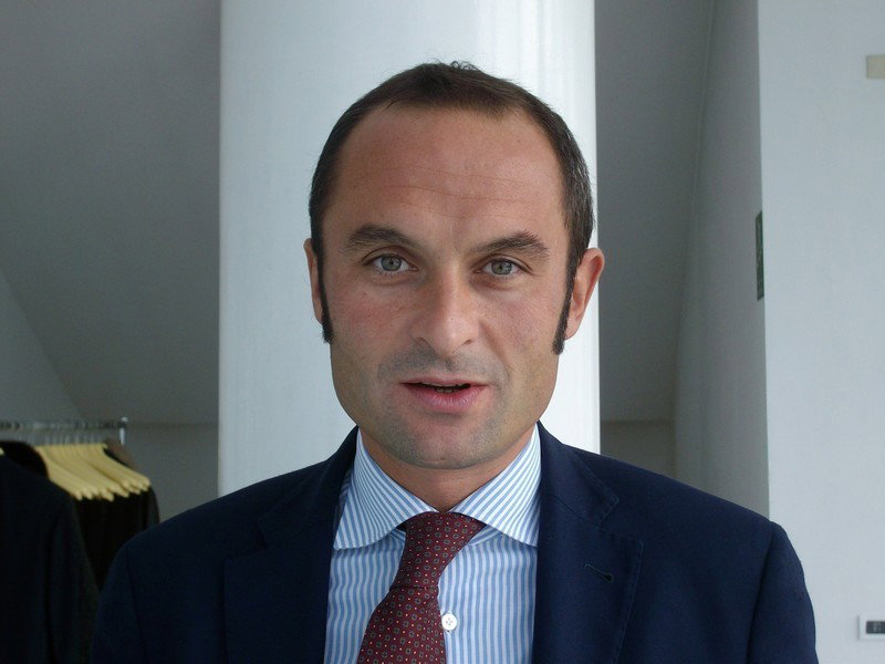 Enrico Costa si dimette dopo il no allo ius soli | NextQuotidiano