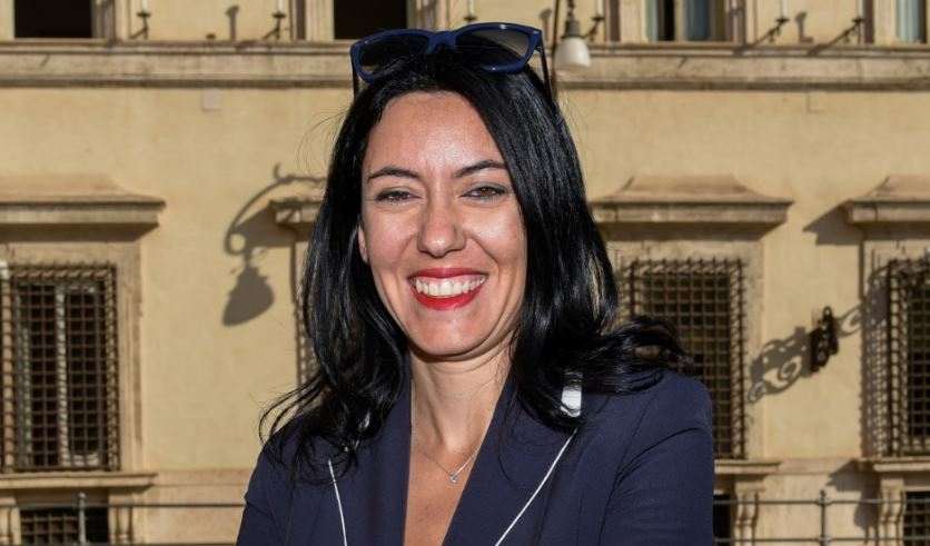 La scorta per Lucia Azzolina