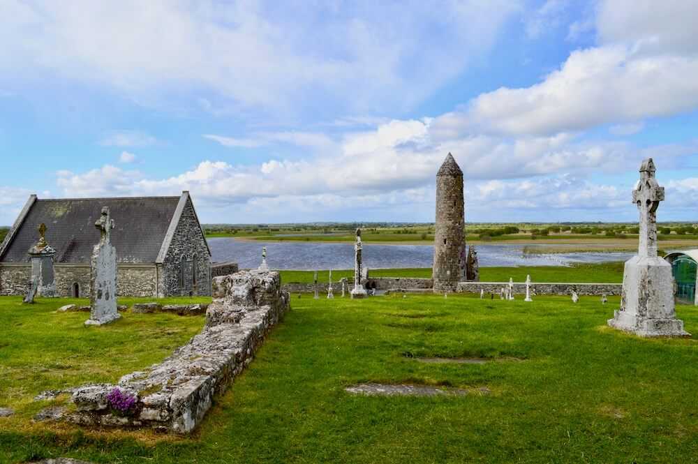 Clonmacnoise in Irlanda: info utili per visitare l'antico monastero ...