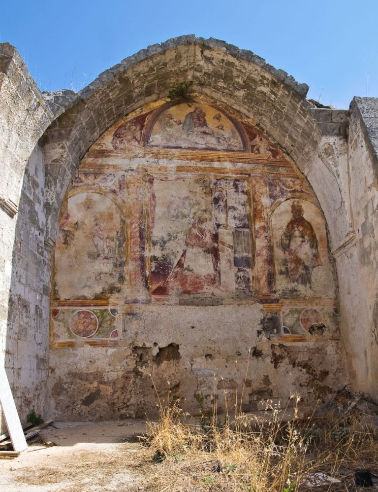 Laterza: Cosa vedere, dove mangiare e dove dormire (Guida 2024)